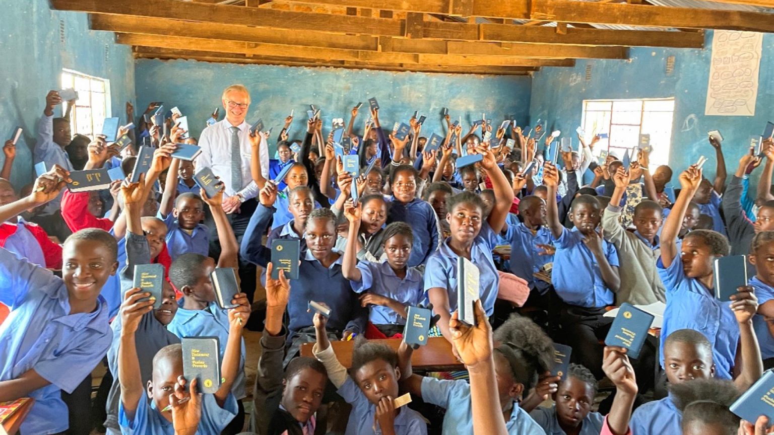 Zambia International Scripture Blitz – The Gideons International in ...